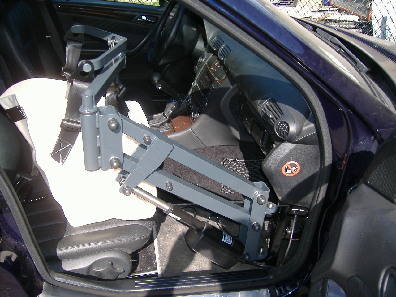 Samochody osobowe – Adaptacja – przystosowanie samochodu dla osób ...